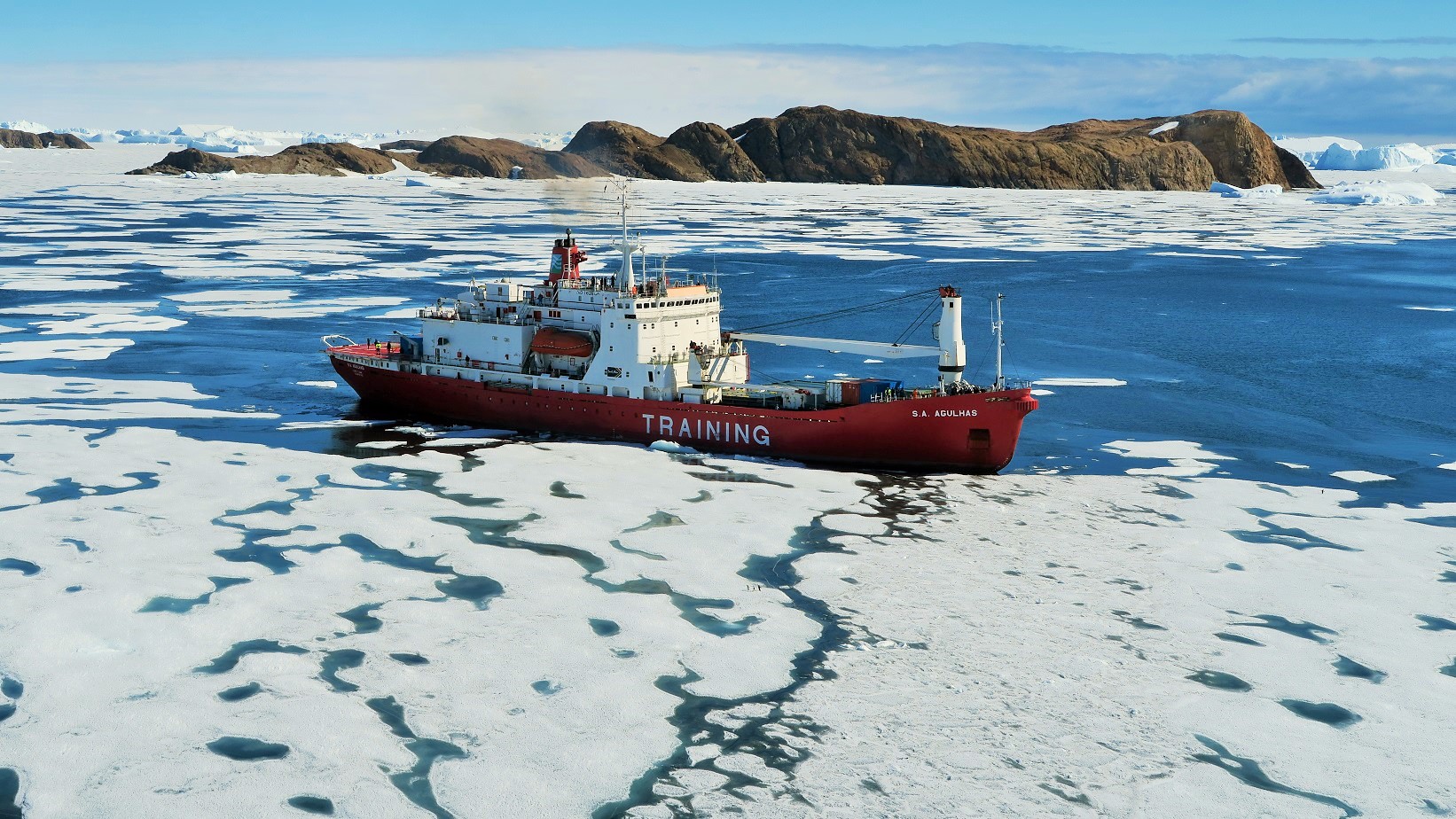 IN PICS: The 2016/7 Antarctica research and education expedition of the ...